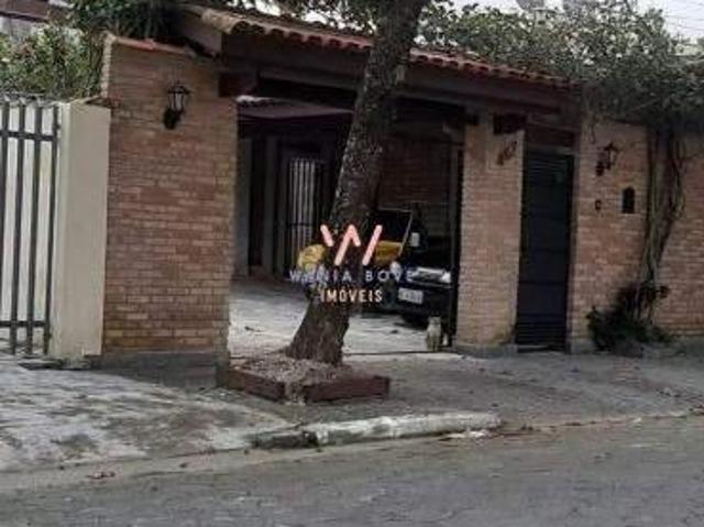 Casa com 4 dormitórios à venda, 262m² por R$800.000 Martim de Sá Caraguatatuba/SP