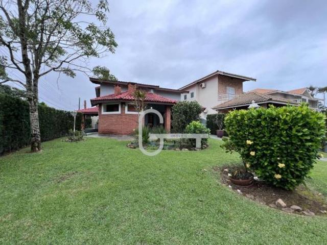 Casa com 4 dormitórios à venda, 263 m² por R$ 1.200.000,00 Bougainvillee III Peruíbe/SP