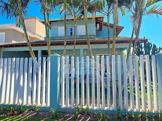 Casa com 4 dormitórios à venda, 274 m² por R$ 1.500.000,00 Brejatuba Guaratuba/PR
