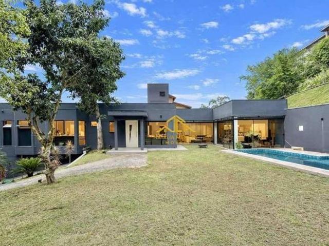 Casa com 4 dormitórios à venda, 274 m² por R$ 1.700.000 Jardim Indaiá Embu das Artes/SP