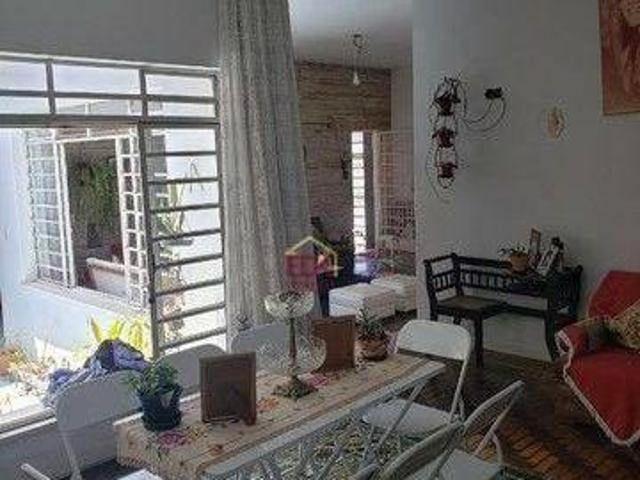 Casa com 4 dormitórios à venda, 275 m² por R$ 1.800.000 Centro São José dos Campos/SP