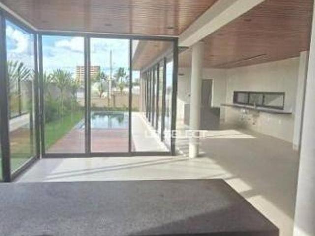 Casa com 4 dormitórios à venda, 277 m² por R$ 3.200.000,00 Condomínio Tamboré Uberlândia/MG