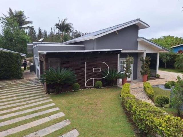 Casa com 4 dormitórios à venda, 270 m² por R$ 1.850.000,00 Patrimônio do Carmo São Roque/SP