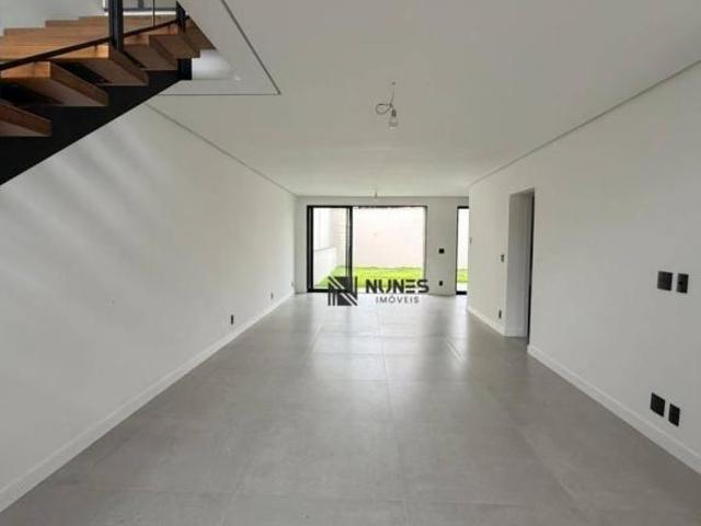 Casa com 4 dormitórios à venda, 270 m² por R$ 1.390.000 Vina Del Mar Juiz de Fora/MG