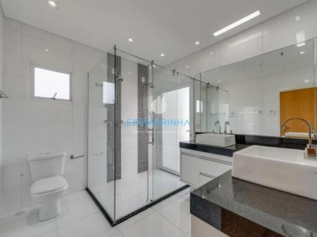 Casa com 4 dormitórios à venda, 270 m² por R$ 2.390.000,00 Urbanova São José