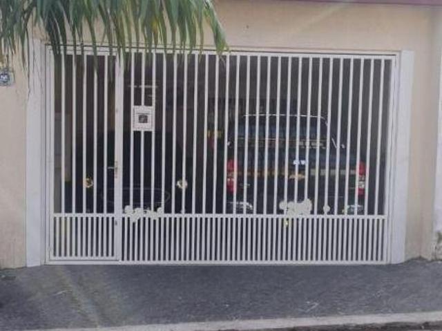 Casa com 4 dormitorios à venda, 270 m² por R$ 770.000 Vila Flórida Guarulhos/SP