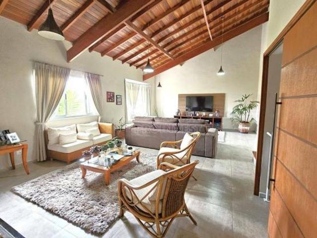 Casa com 4 dormitórios à venda, 272 m² por R$ 1.700.000,00 Parque das Artes Embu das Artes/SP