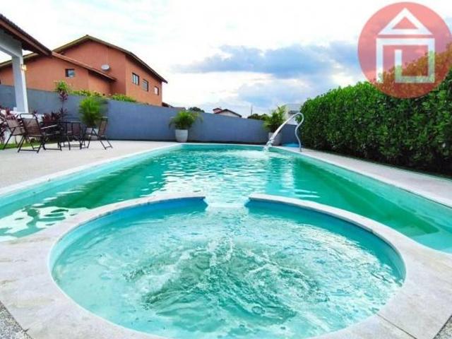 Casa com 4 dormitórios à venda, 273 m² por R$ 1.800.000,00 Condomínio Jardim Flamboyan Bragança