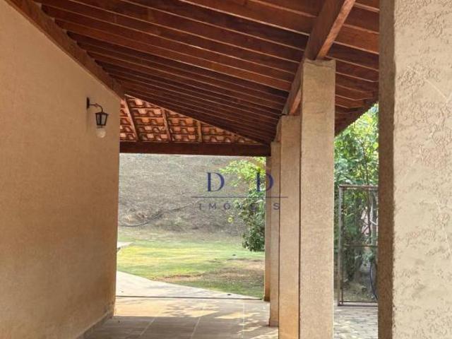 Casa com 4 dormitórios à venda, 284 m² por R$ 1.600.000 Jardim Estância Brasil Atibaia/SP