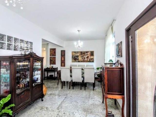 Casa com 4 dormitórios à venda, 285 m² por R$ 2.780.000,00 Santa Lúcia Belo Horizonte/MG
