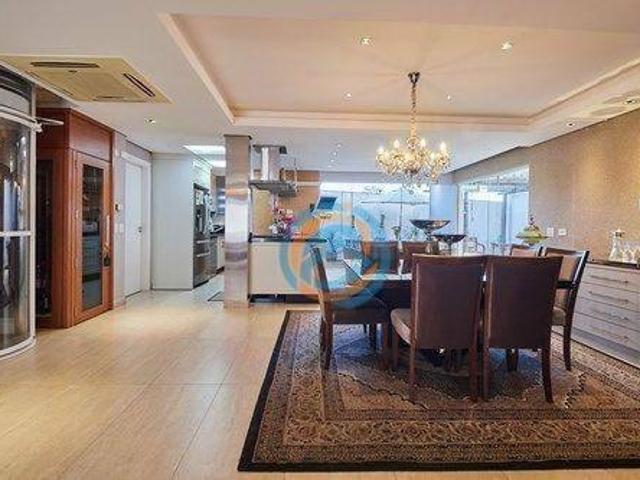 Casa com 4 dormitórios à venda, 280 m² por R$ 1.820.000,00 Santo Inácio Curitiba/PR