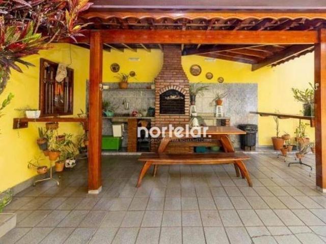 Casa com 4 dormitórios à venda, 280 m² por R$ 1.900.000,00 City América São Paulo/SP