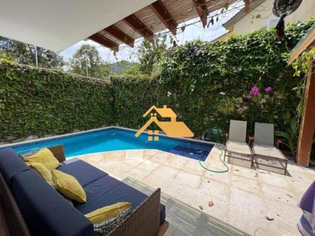 Casa com 4 dormitórios à venda, 280 m² por R$ 4.500.000,00 Praia de Juquehy São Sebastião/SP