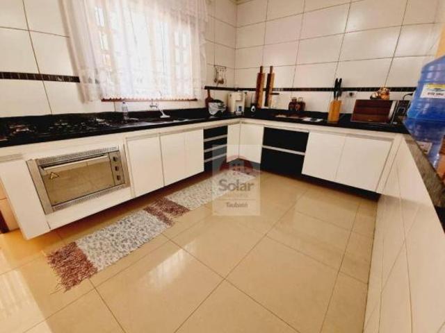 Casa com 4 dormitórios à venda, 280 m² por R$ 799.000,00 Campos Elíseos Taubaté/SP
