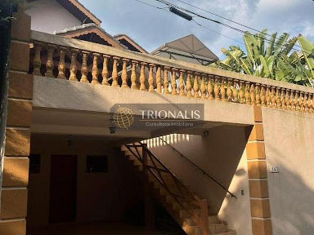 Casa com 4 dormitórios à venda, 280 m² por R$ 920.000,00 Condomínio Portal das Hortênsias Atibai