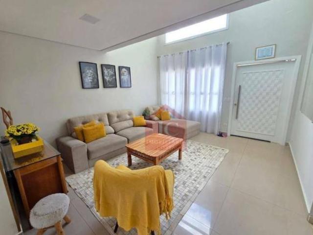 Linda casa acesso pelo km29! 4 dormitórios à venda, 295 m² por R$ 1.699.000 Parque São Paulo C