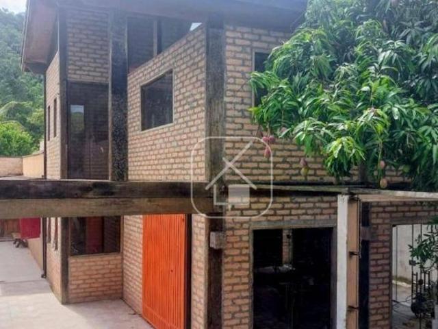 Casa com 4 dormitórios à venda, 297 m² por R$ 1.650.000,00 Jardim Itapema Guararema/SP