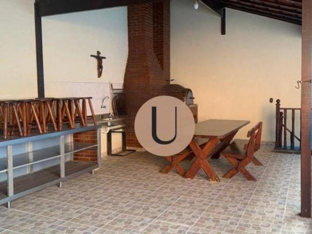 Casa com 4 dormitórios à venda, 297 m² Vila Scarpelli Santo André/SP
