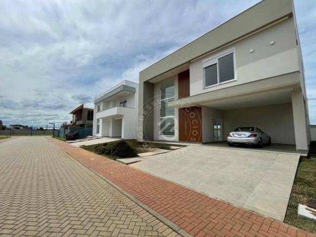 Casa com 4 dormitórios à venda, 298 m² por R$ 2.550.000,00 Centro Portão/RS