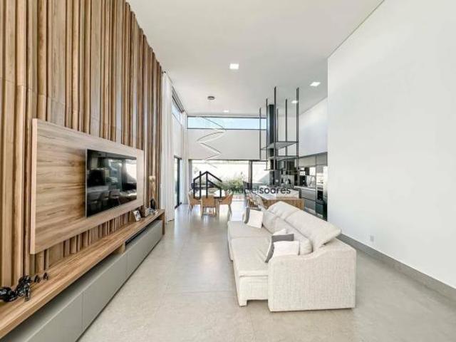 Casa com 4 dormitórios à venda, 298 m² por R$ 2.790.000,00 Residencial Tamboré Jaguariúna Jaguar