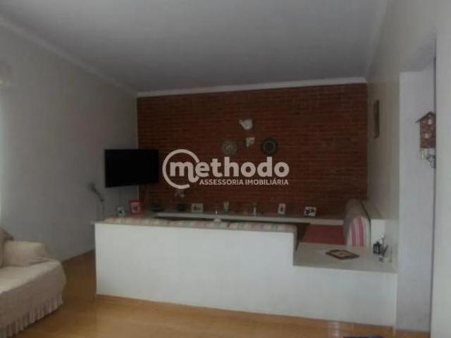 Casa com 4 dormitórios à venda, 290 m² por R$ 800.000,00 Parque São Quirino Campinas/SP