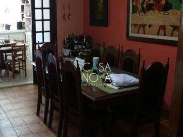 Casa com 4 dormitórios à venda, 291 m² por R$ 1.100.000,00 Encruzilhada Santos/SP