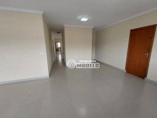 Casa com 4 dormitórios à venda, 304 m² por R$ 1.200.000,00 Nova Piracicaba Piracicaba/SP