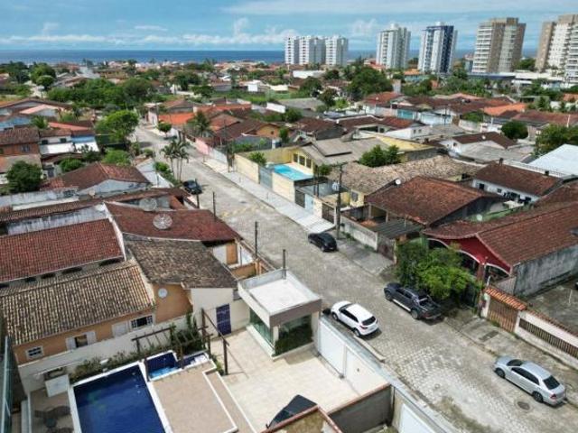 Casa com 4 dormitórios à venda 300 m² Savoy Itanhaém/SP