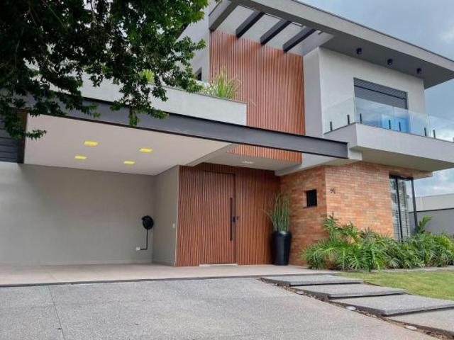 Casa com 4 dormitórios à venda, 300 m² por R$ 3.490.000,00 Condomínio Residencial Monte Carlo Sã