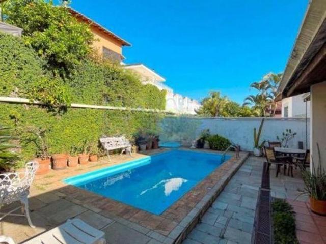 Casa com 4 dormitórios à venda, 300 m² por R$ 3.100.000,00 Residencial Onze Alphaville Santana