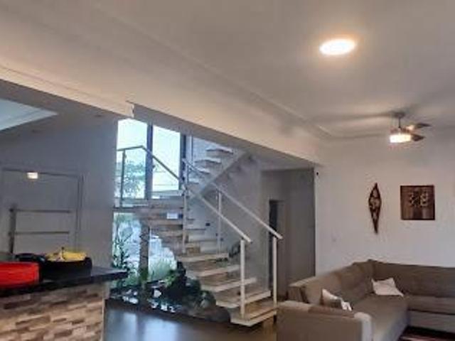 Casa com 4 dormitórios à venda, 300 m² por R$ 1.500.000,00 Condomínio Residencial Mantiqueira Sã