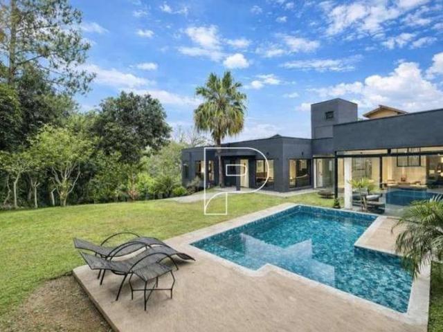 Casa com 4 dormitórios à venda, 300 m² por R$ 1.650.000,00 Parque das Artes Embu das Artes/SP