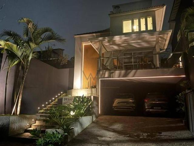 Casa com 4 dormitórios à venda, 300 m² por R$ 1.690.000,00 GRANJA VIANA – JARDIM DAS FLORES Coti