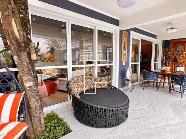Casa com 4 dormitórios à venda, 300 m² por R$ 2.600.000,00 São Roque São Roque/SP