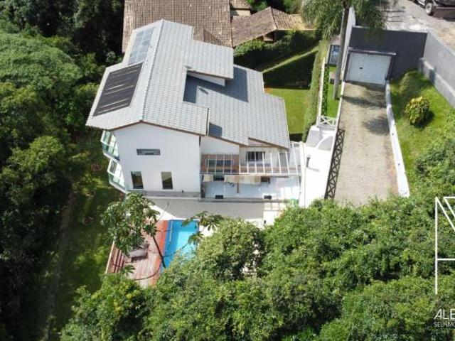 Casa com 4 dormitórios à venda, 300 m² por R$ 2.650.000,00 Serra da Cantareira Mairiporã/SP
