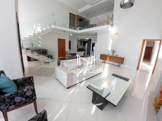 Casa com 4 dormitórios à venda Urbanova São José dos Campos/SP