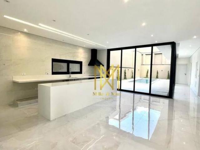 Casa com 4 dormitórios à venda, 300 m² por R$ 4.150.000 Gênesis 2 Santana de Parnaíba/SP
