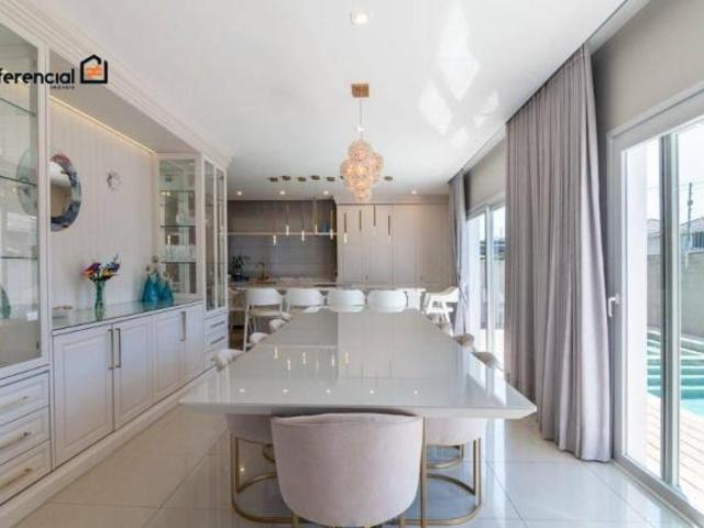 Casa com 4 dormitórios à venda, 315 m² por R$ 3.600.000,00 Xaxim Curitiba/PR