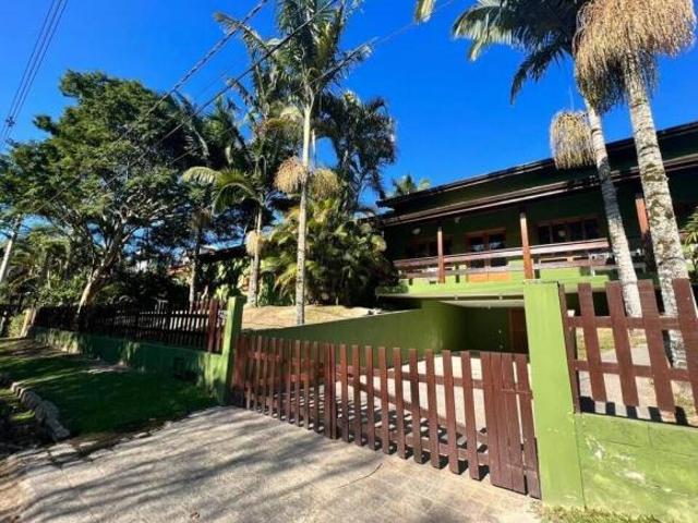 Casa com 4 dormitórios à venda, 310 m² por R$ 1.850.000,00 Fazenda Paião Alpes de Guararema Gu