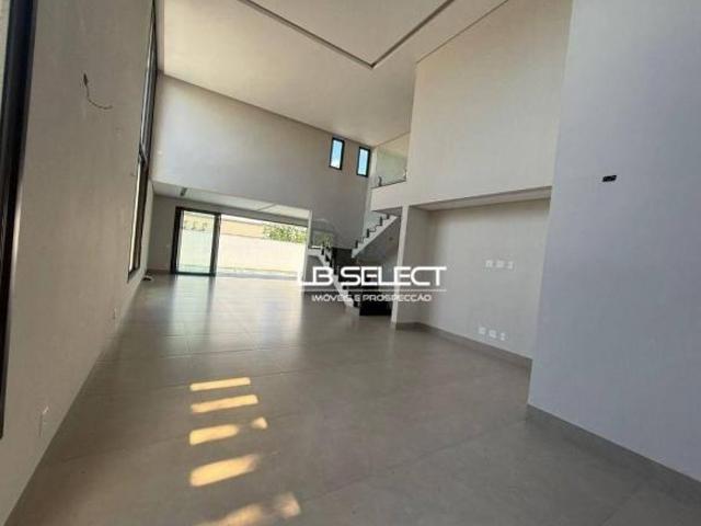 Casa com 4 dormitórios à venda, 313 m² por R$ 3.300.000,00 Jardins Gênova Uberlândia/MG