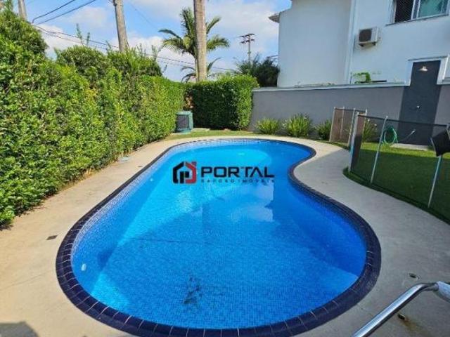 Casa com 4 dormitórios à venda | 324 m² Granja Viana!