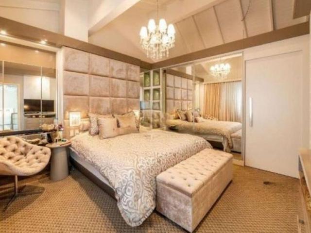 Casa com 4 dormitórios à venda, 324 m² por R$ 3.800.000,00 Três Figueiras Porto Alegre/RS