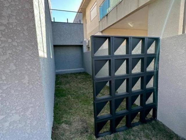 Casa com 4 dormitórios à venda, 327 m² por R$ 2.600.000,00 Condomínio Residencial Campos do Conde