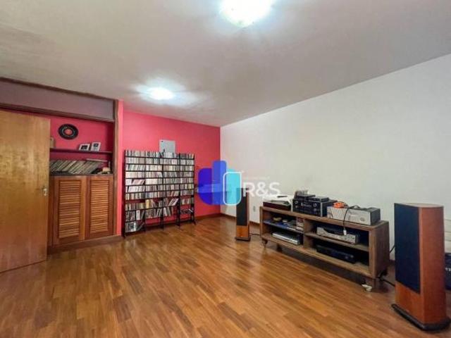 Casa com 4 dormitórios à venda, 328 m² por R$ 1.550.000,00 Condomínio Villagio Capriccio Louveir