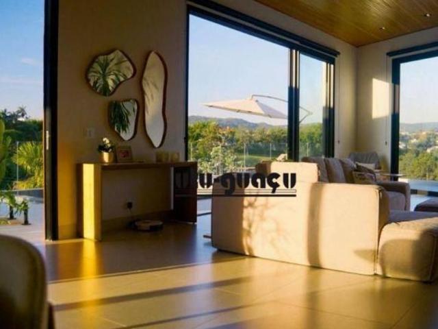 Casa com 4 dormitórios à venda, 320 m² por R$ 3.250.000,00 Condomínio Campos de Santo Antônio II