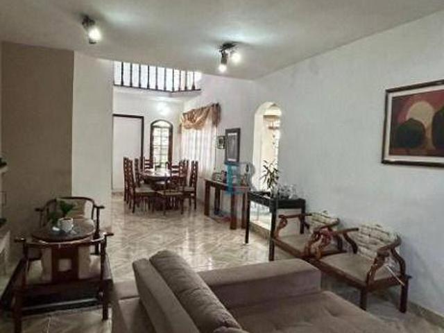 Casa com 4 dormitórios à venda, 320 m² por R$ 1.500.000,00 Nova Higienópolis Jandira/SP