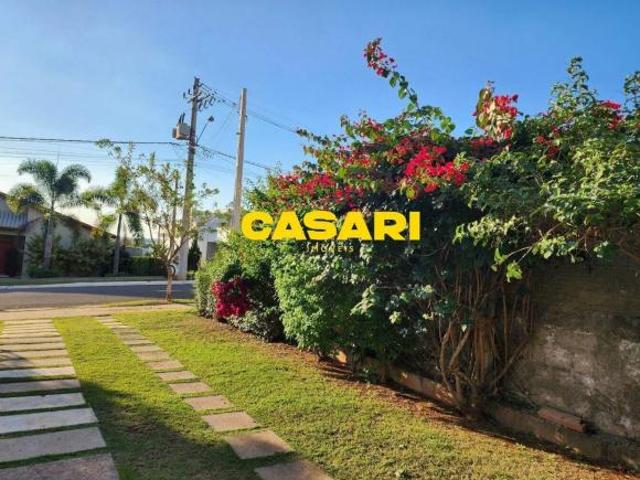 Casa com 4 dormitórios à venda, 334 m² Portal dos Lagos Boituva/SP