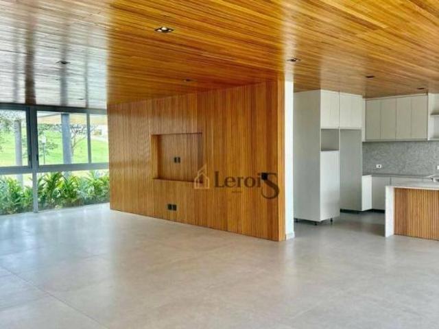 Casa com 4 dormitórios à venda, 335 m² por R$ 3.950.000,00 Condomínio Campos de Santo Antonio II
