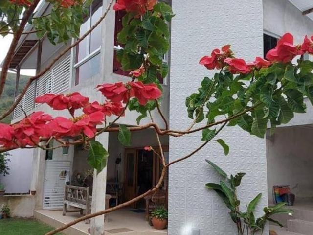 Casa com 4 dormitórios à venda, 335 m² por R$ 1.400.000,00 Portal da Olaria São Sebastião/SP