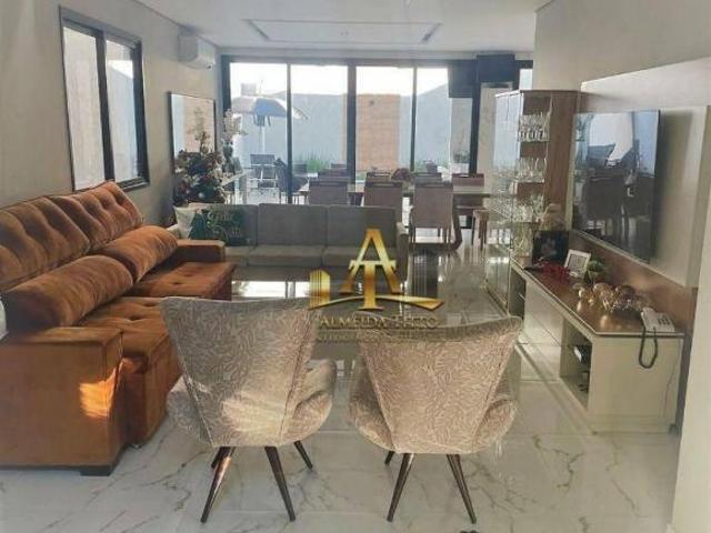 Casa com 4 dormitórios à venda, 330 m² Alphaville Santana de Parnaíba/SP